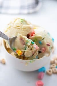 Lucky Charms Ice Cream Recipe (Cereal Milk Ice Cream with Marshmallows)
