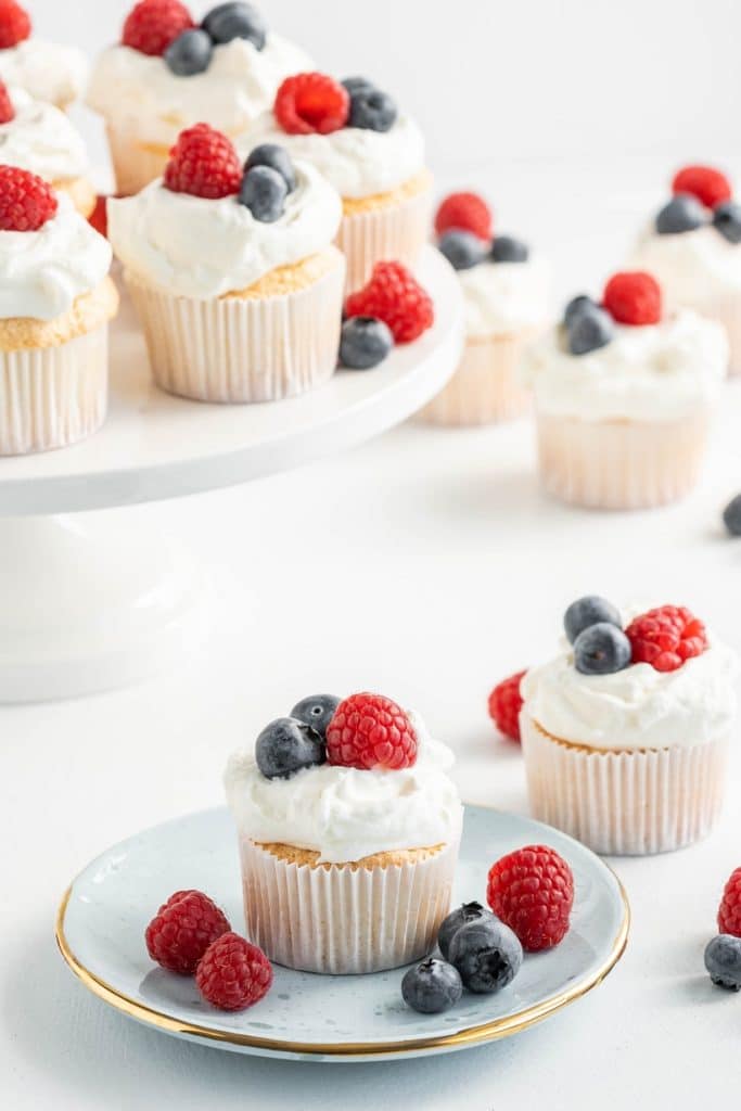 Fluffy Angel Food Cupcakes