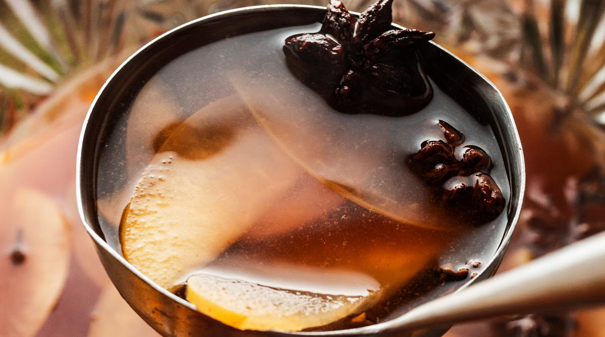 Mulled Cider with Maple, Red Wine & Spiced Rum | Noble Pig